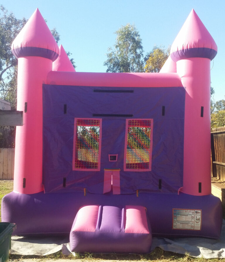 Inflatables – Aaron's Party Rental