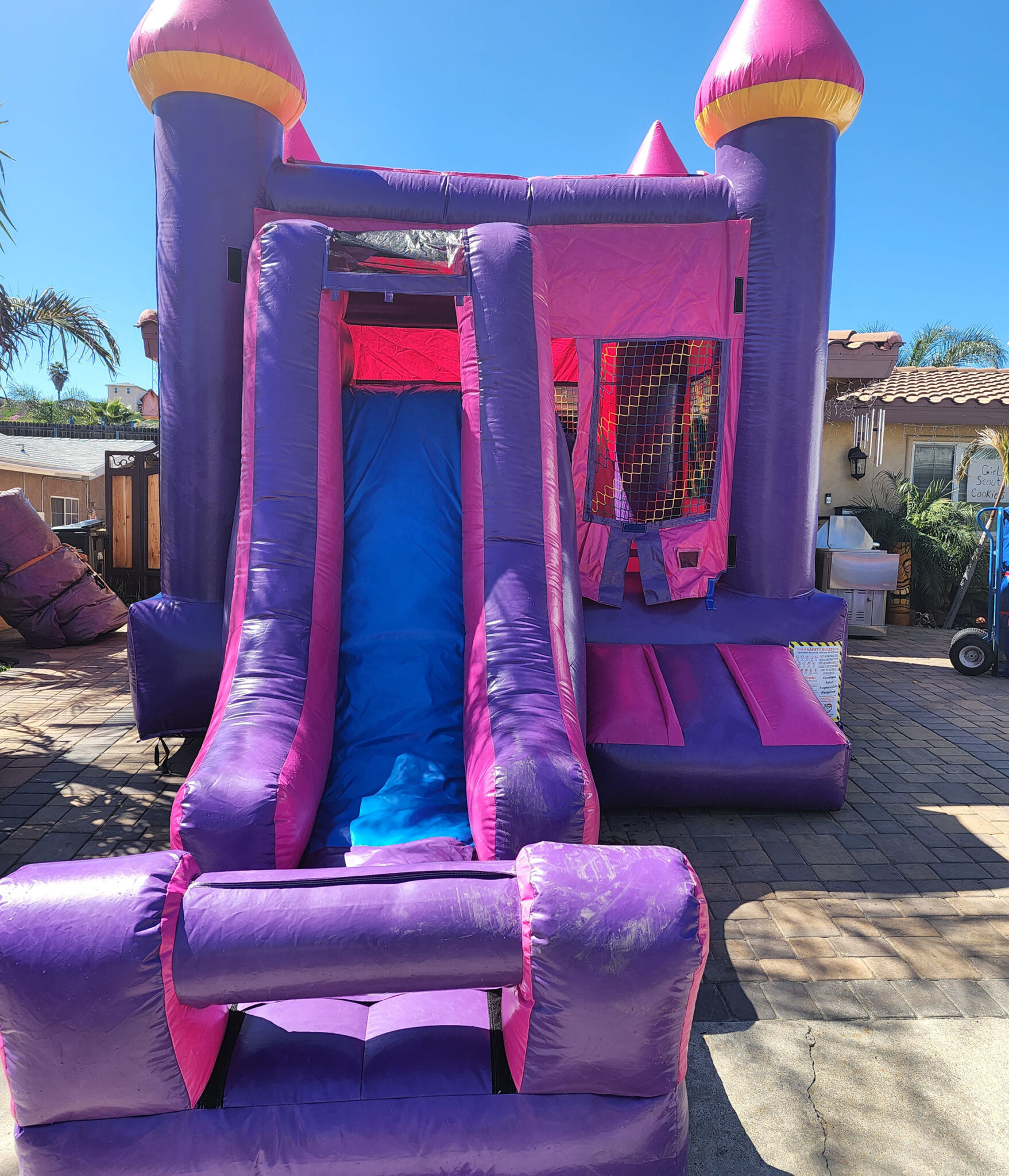 Inflatables – Aaron's Party Rental